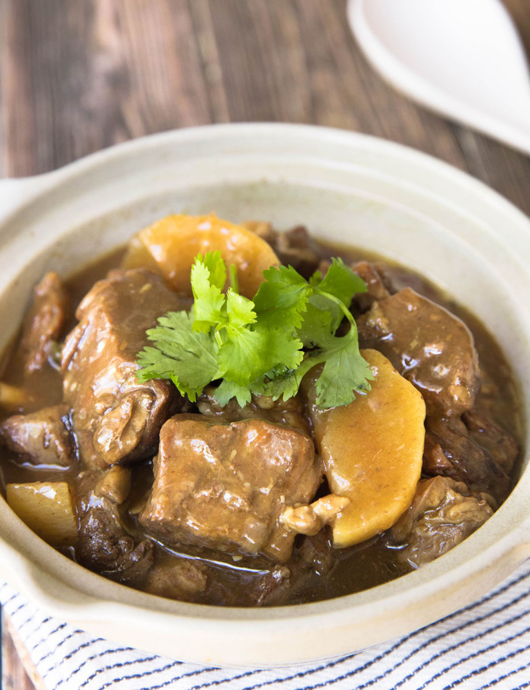 Asian Beef Stew - Chinese Braised Beef with Daikon (Instant Pot)