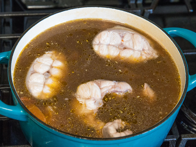 Canh Chua Ca Recipe - Vietnamese Sweet and Sour Fish Soup