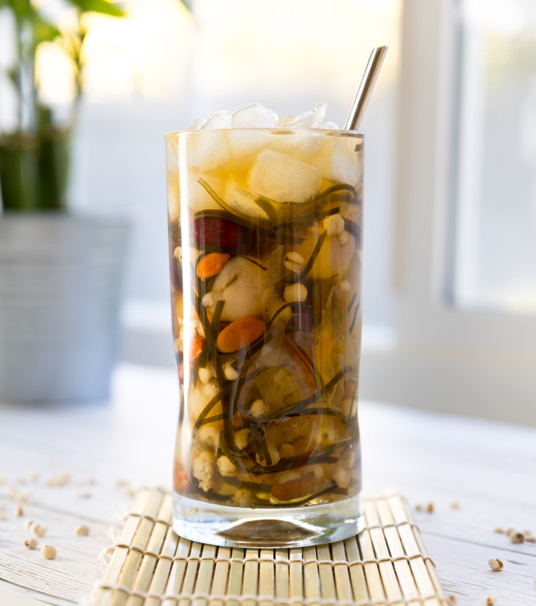 Che Sam Bo Luong - Refreshing Vietnamese Herbal Dessert Drink