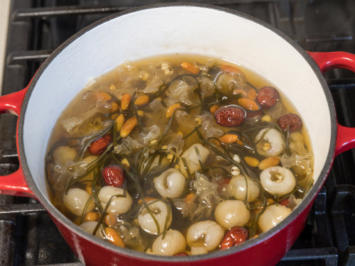 Che Sam Bo Luong - Refreshing Vietnamese Herbal Dessert Drink